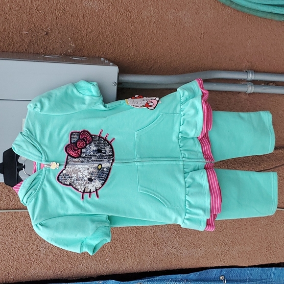 Sanrio | Matching Sets | Hello Kitty 2 Pieces Set Active Set Size 6 For ...